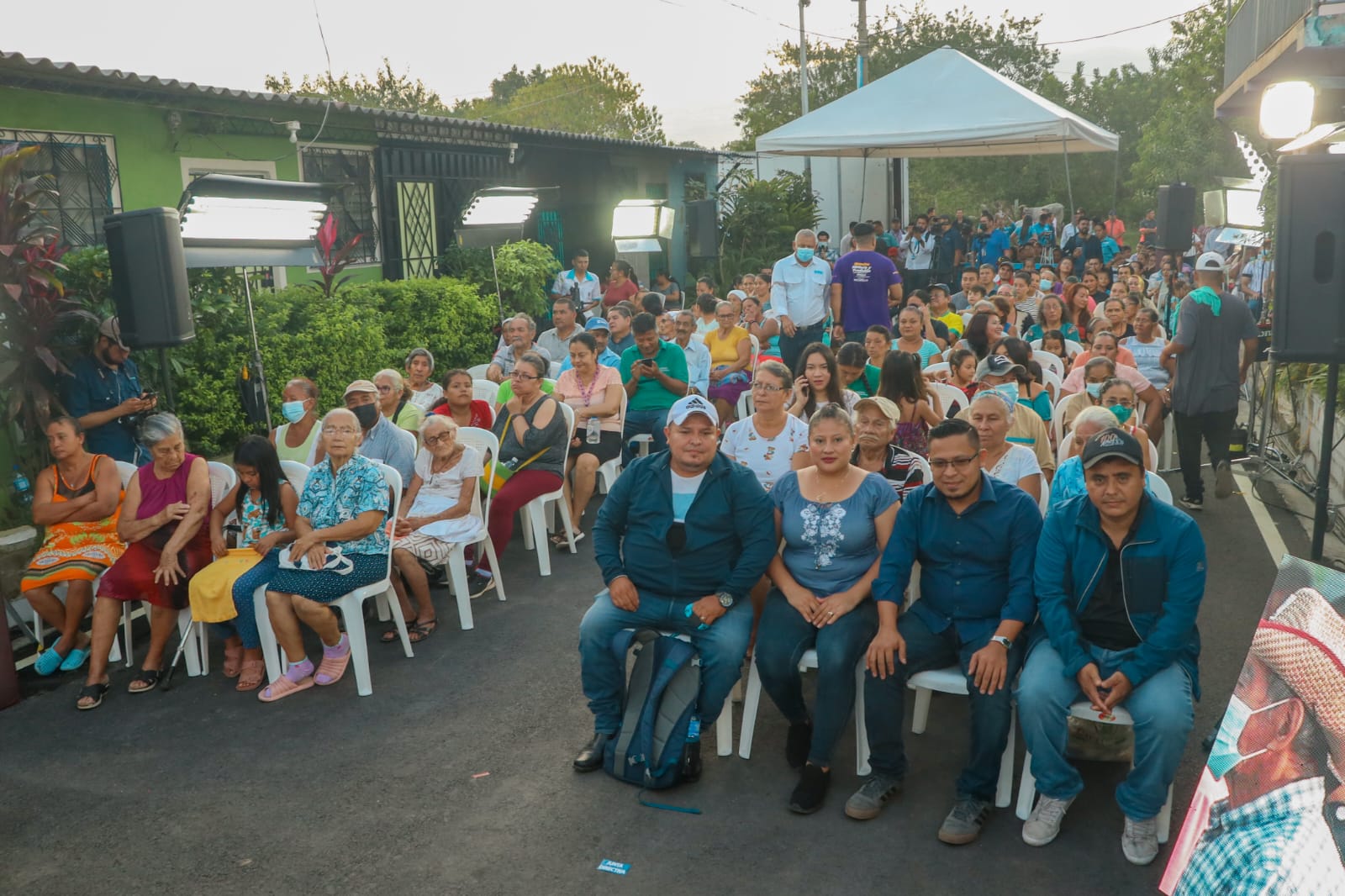 DOM entrega las obras de reparación realizadas en las calles de la ...