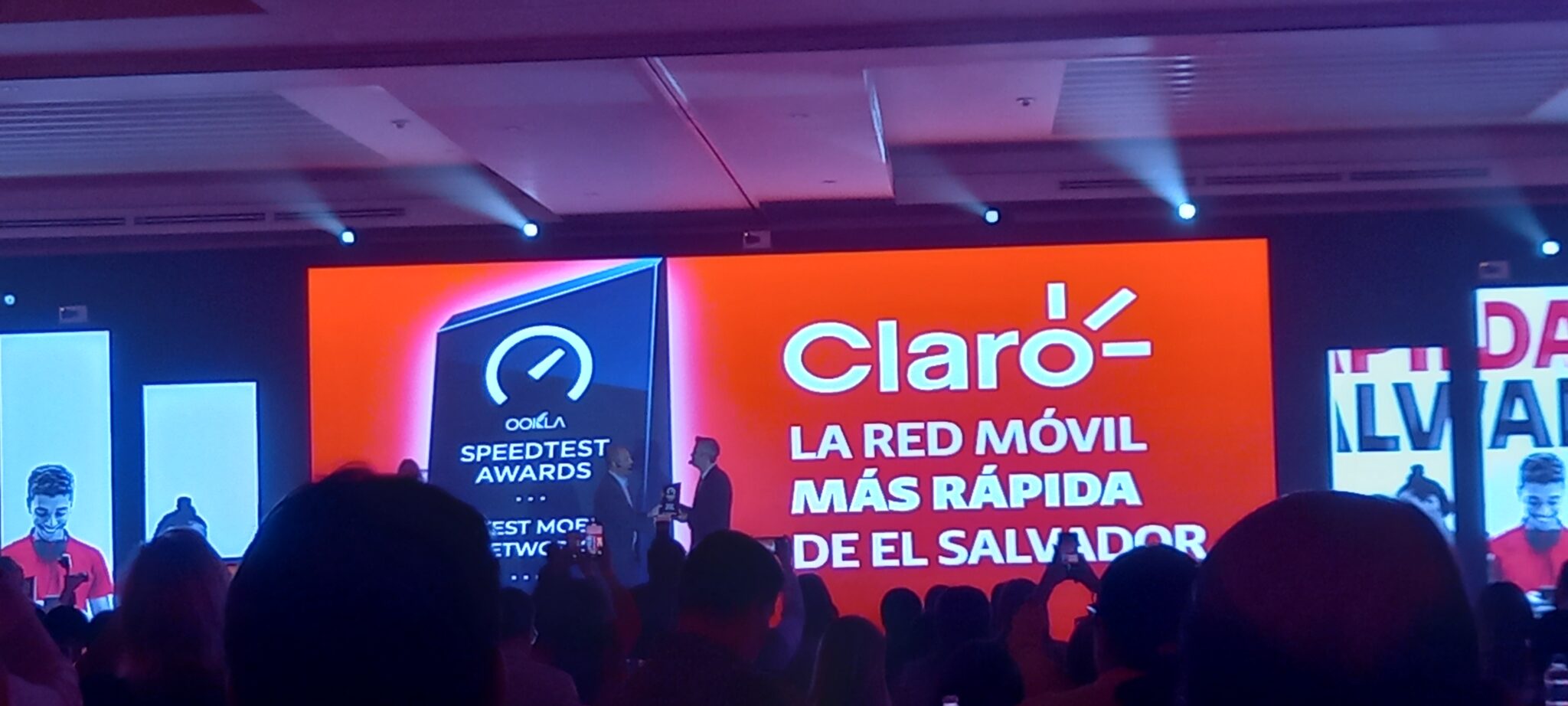 Claro El Salvador celebra su tercer Premio Ookla con el lanzamiento ...