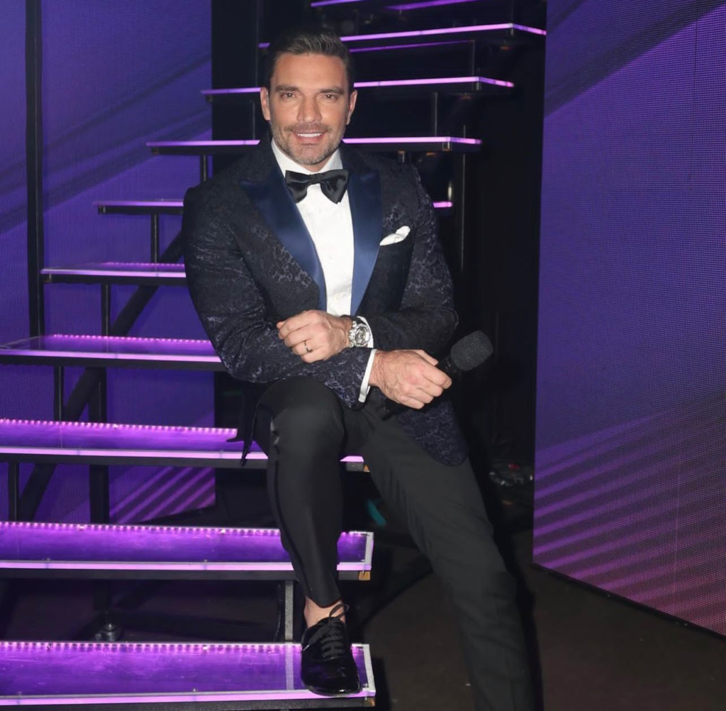 Julián Gil es reconocido en el "Carnaval Carolina 2023" como el ...